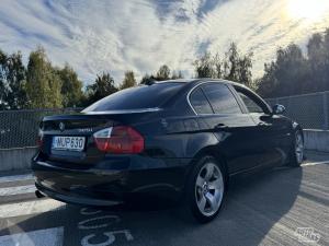 Melns BMW 325 2006 Viļņa, ar dzinēja tilpumu 2.50 L un nobraukumu 269 tūkst. km par 3800 €, foto 11 vietnē AUTOMOTO.COM.LV