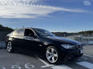 Melns BMW 325 2006 Viļņa, ar dzinēja tilpumu 2.50 L un nobraukumu 269 tūkst. km par 3800 €, foto 14 vietnē AUTOMOTO.COM.LV