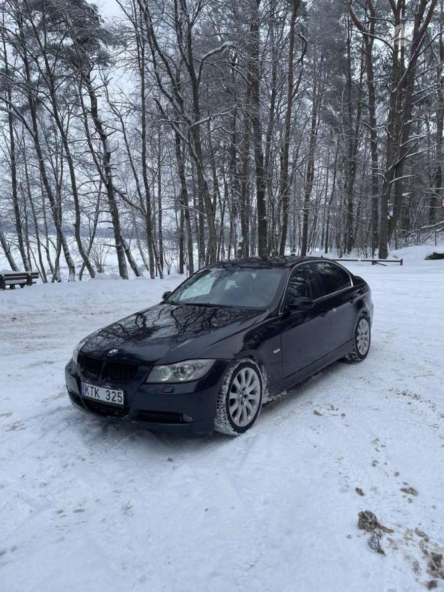 Melns BMW 325 2007 Utena, ar dzinēja tilpumu 2.99 L un nobraukumu 332 tūkst. km par 4250 €, foto 1 vietnē AUTOMOTO.COM.LV