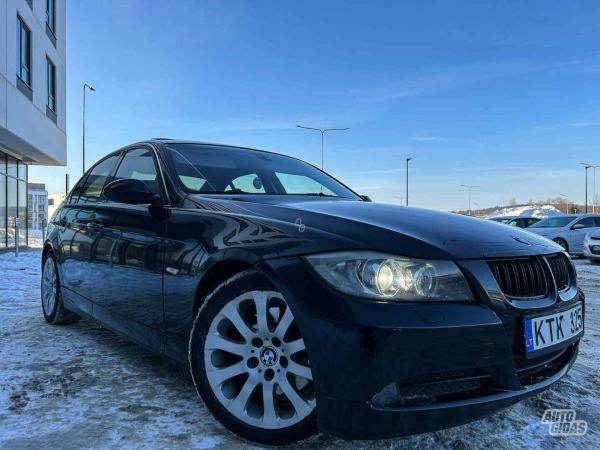 Black BMW 325 2007 in Vilnius, with an engine capacity of 3.00 L and mileage of 331 thousand km for 4250 €, photo 1 on AUTOMOTO.COM.LV