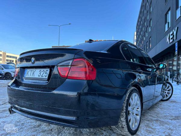 Black BMW 325 2007 in Vilnius, with an engine capacity of 3.00 L and mileage of 331 thousand km for 4250 €, photo 4 on AUTOMOTO.COM.LV