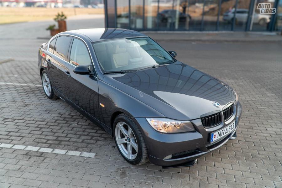 Melns BMW 325 2007 Kauņa, ar dzinēja tilpumu 3.00 L un nobraukumu 355 tūkst. km par 4750 €, foto 20 vietnē AUTOMOTO.COM.LV