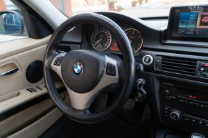 Melns BMW 325 2007 Kauņa, ar dzinēja tilpumu 3.00 L un nobraukumu 355 tūkst. km par 4750 €, foto 31 vietnē AUTOMOTO.COM.LV