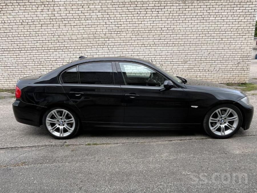 Melns BMW 325 2007 Valmiera, ar dzinēja tilpumu 3.00 L un nobraukumu 372 tūkst. km par 5995 €, foto 8 vietnē AUTOMOTO.COM.LV