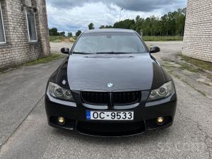 Melns BMW 325 2007 Valmiera, ar dzinēja tilpumu 3.00 L un nobraukumu 372 tūkst. km par 5995 €, foto 10 vietnē AUTOMOTO.COM.LV