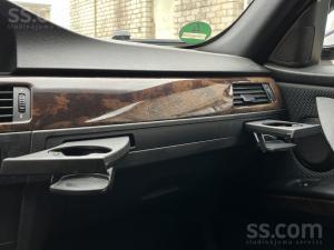 Melns BMW 325 2007 Valmiera, ar dzinēja tilpumu 3.00 L un nobraukumu 372 tūkst. km par 5995 €, foto 18 vietnē AUTOMOTO.COM.LV