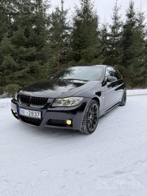 Melns BMW 325 2007 Rīga, ar dzinēja tilpumu 3.00 L un nobraukumu 375 tūkst. km par 6700 €, foto  vietnē AUTOMOTO.COM.LV