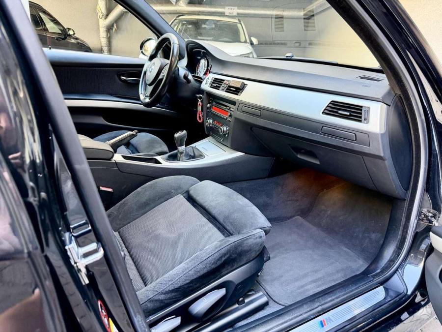 Melns BMW 325 2007 Kauņa, ar dzinēja tilpumu 0.00 L un nobraukumu 416 tūkst. km par 4650 €, foto 8 vietnē AUTOMOTO.COM.LV