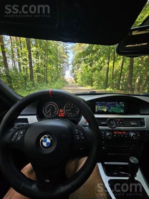 Melns BMW 325 2007 Rīga, ar dzinēja tilpumu 2.50 L un nobraukumu 362 tūkst. km par 5900 €, foto 5 vietnē AUTOMOTO.COM.LV