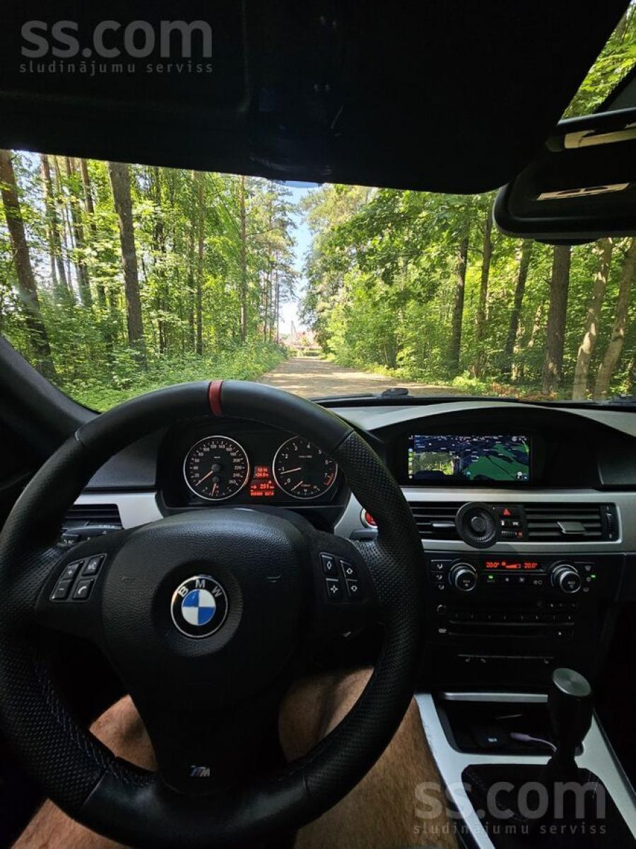 Melns BMW 325 2007 Rīga, ar dzinēja tilpumu 2.50 L un nobraukumu 362 tūkst. km par 5900 €, foto 5 vietnē AUTOMOTO.COM.LV