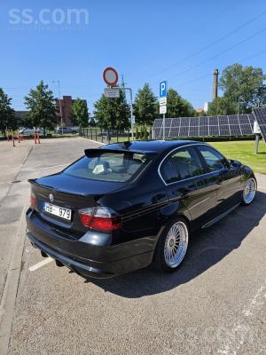 Melns BMW 325 2007 Rīga, ar dzinēja tilpumu 2.50 L un nobraukumu 362 tūkst. km par 5900 €, foto 8 vietnē AUTOMOTO.COM.LV