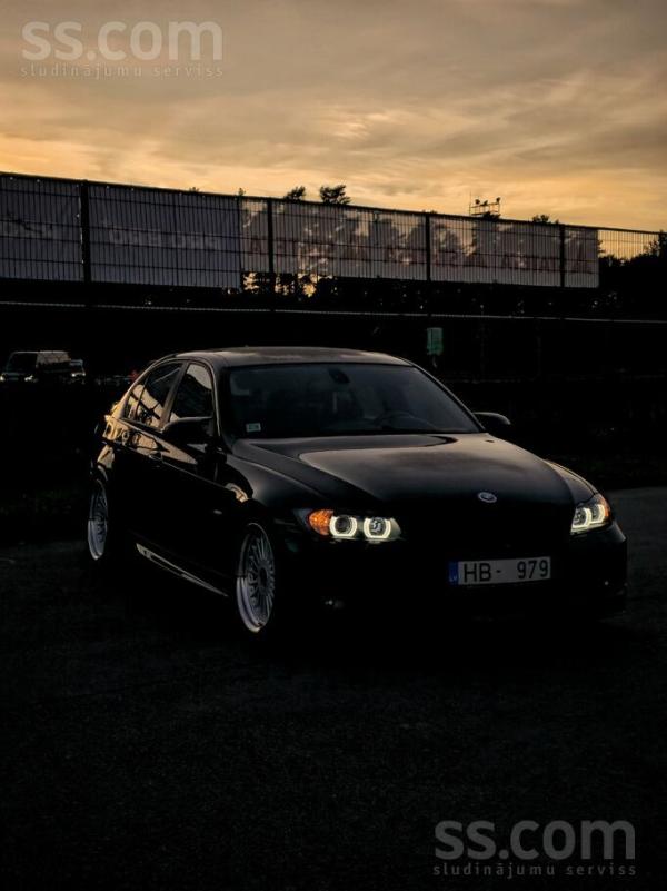 Melns BMW 325 2007 Rīga, ar dzinēja tilpumu 2.50 L un nobraukumu 362 tūkst. km par 5200 €, foto 2 vietnē AUTOMOTO.COM.LV
