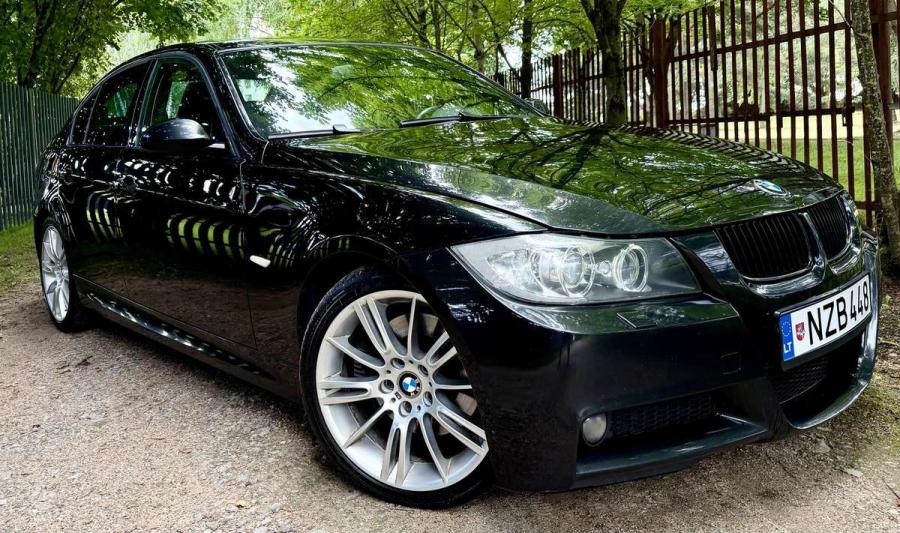 Melns BMW 325 2007 Kauņa, ar dzinēja tilpumu 0.00 L un nobraukumu 417 tūkst. km par 4400 €, foto 3 vietnē AUTOMOTO.COM.LV