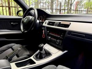 Melns BMW 325 2007 Kauņa, ar dzinēja tilpumu 0.00 L un nobraukumu 417 tūkst. km par 4400 €, foto 11 vietnē AUTOMOTO.COM.LV