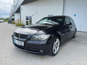 Melns BMW 325 2007 Viļņa, ar dzinēja tilpumu 2.99 L un nobraukumu 297 tūkst. km par 4299 €, foto 4 vietnē AUTOMOTO.COM.LV