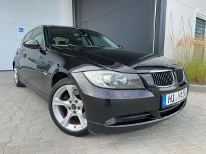 Melns BMW 325 2007 Viļņa, ar dzinēja tilpumu 2.99 L un nobraukumu 297 tūkst. km par 4299 €, foto 14 vietnē AUTOMOTO.COM.LV