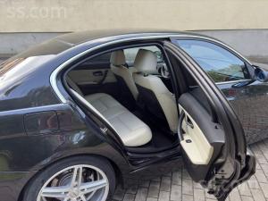 Melns BMW 325 2007 Ogre, ar dzinēja tilpumu 2.50 L un nobraukumu 198 tūkst. km par 6000 €, foto 9 vietnē AUTOMOTO.COM.LV