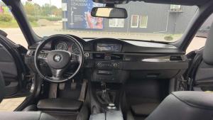 Черный БМВ 325 2007 в Вильнюс, объемом двигателя 2.99 л и пробегом 307 тыс. км за 6000 €, фото 13 на AUTOMOTO.COM.LV