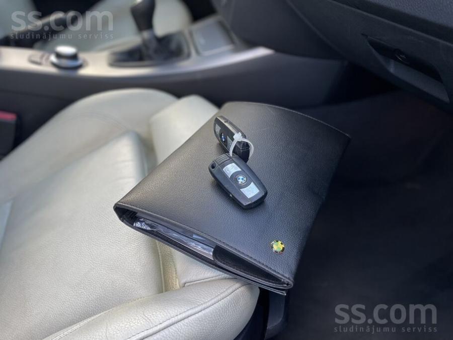 Melns BMW 325 2007 Jūrmala, ar dzinēja tilpumu 3.00 L un nobraukumu 297 tūkst. km par 5690 €, foto 23 vietnē AUTOMOTO.COM.LV