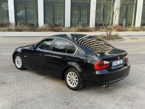 Black BMW 325 2008 in Vilnius, with an engine capacity of 2.50 L and mileage of 323 thousand km for 2000 €, photo 2 on AUTOMOTO.COM.LV