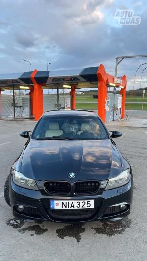 Melns BMW 325 2008 Viļņa, ar dzinēja tilpumu 3.00 L un nobraukumu 320 tūkst. km par 6300 €, foto 8 vietnē AUTOMOTO.COM.LV