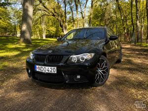 Melns BMW 325 2008 Viļņa, ar dzinēja tilpumu 3.00 L un nobraukumu 360 tūkst. km par 5350 €, foto  vietnē AUTOMOTO.COM.LV