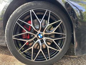 Melns BMW 325 2008 Viļņa, ar dzinēja tilpumu 3.00 L un nobraukumu 360 tūkst. km par 5350 €, foto 10 vietnē AUTOMOTO.COM.LV