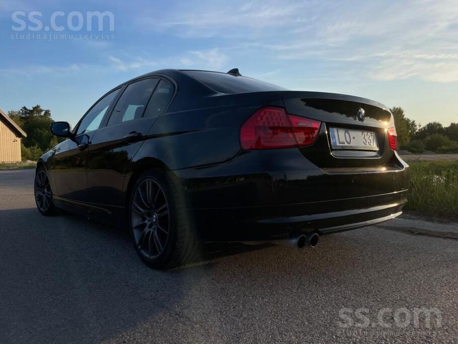 Melns BMW 325 2008 Rīga, ar dzinēja tilpumu 3.00 L un nobraukumu 353 tūkst. km par 6400 €, foto 11 vietnē AUTOMOTO.COM.LV