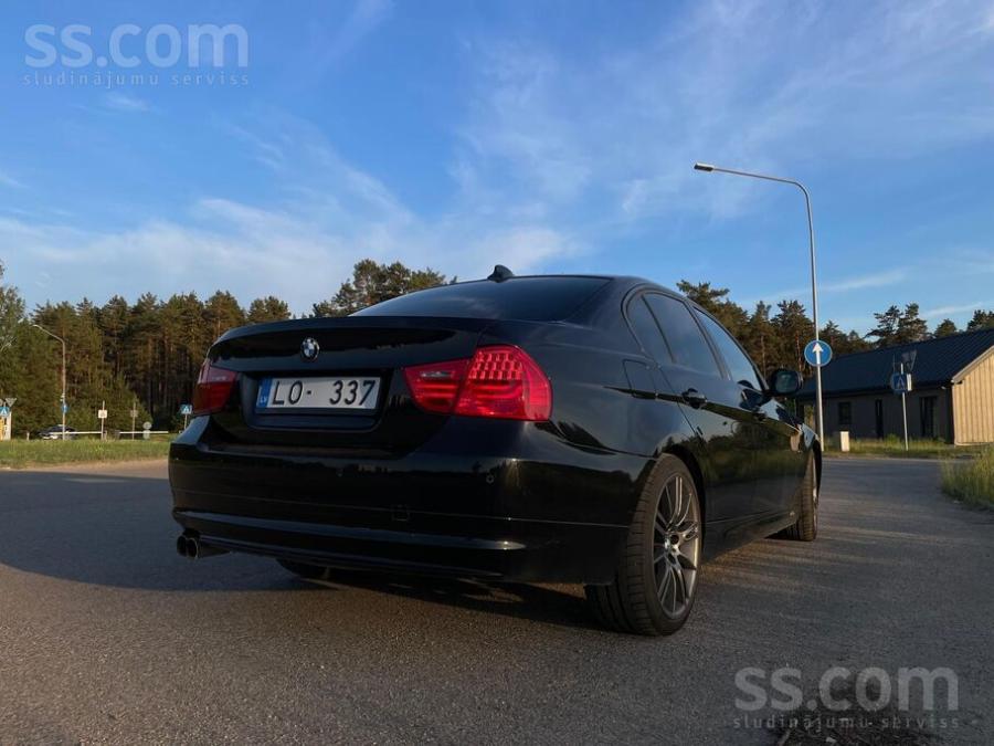 Melns BMW 325 2008 Rīga, ar dzinēja tilpumu 3.00 L un nobraukumu 353 tūkst. km par 6400 €, foto 13 vietnē AUTOMOTO.COM.LV