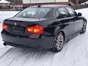 Black BMW 325 2009 in Panevezys, with an engine capacity of 2.99 L and mileage of 350 thousand km for 3888 €, photo 2 on AUTOMOTO.COM.LV