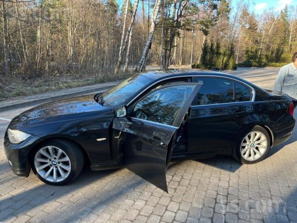 Melns BMW 325 2009 Rīga, ar dzinēja tilpumu 3.00 L un nobraukumu 330 tūkst. km par 6300 €, foto 9 vietnē AUTOMOTO.COM.LV