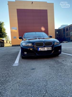 Black BMW 325 2009 in Vilnius, with an engine capacity of 3.00 L and mileage of 284 thousand km for 6000 €, photo 10 on AUTOMOTO.COM.LV