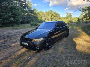 Melns BMW 325 2009 Daugavpils, ar dzinēja tilpumu 3.00 L un nobraukumu 283 tūkst. km par 6500 €, foto 3 vietnē AUTOMOTO.COM.LV