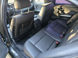 Melns BMW 325 2009 Daugavpils, ar dzinēja tilpumu 3.00 L un nobraukumu 283 tūkst. km par 6500 €, foto 6 vietnē AUTOMOTO.COM.LV