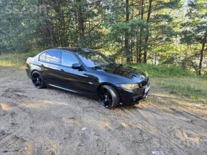 Melns BMW 325 2009 Daugavpils, ar dzinēja tilpumu 3.00 L un nobraukumu 283 tūkst. km par 6500 €, foto 9 vietnē AUTOMOTO.COM.LV