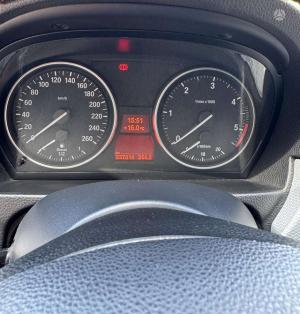 Black BMW 325 2009 in Vilnius, with an engine capacity of 2.99 L and mileage of 338 thousand km for 6990 €, photo 13 on AUTOMOTO.COM.LV