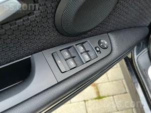 Melns BMW 325 2009 Rīga, ar dzinēja tilpumu 3.00 L un nobraukumu 470 tūkst. km par 3650 €, foto 6 vietnē AUTOMOTO.COM.LV