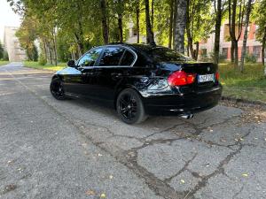 Melns BMW 325 2009 Šauļi, ar dzinēja tilpumu 2.50 L un nobraukumu 257 tūkst. km par 6750 €, foto 5 vietnē AUTOMOTO.COM.LV
