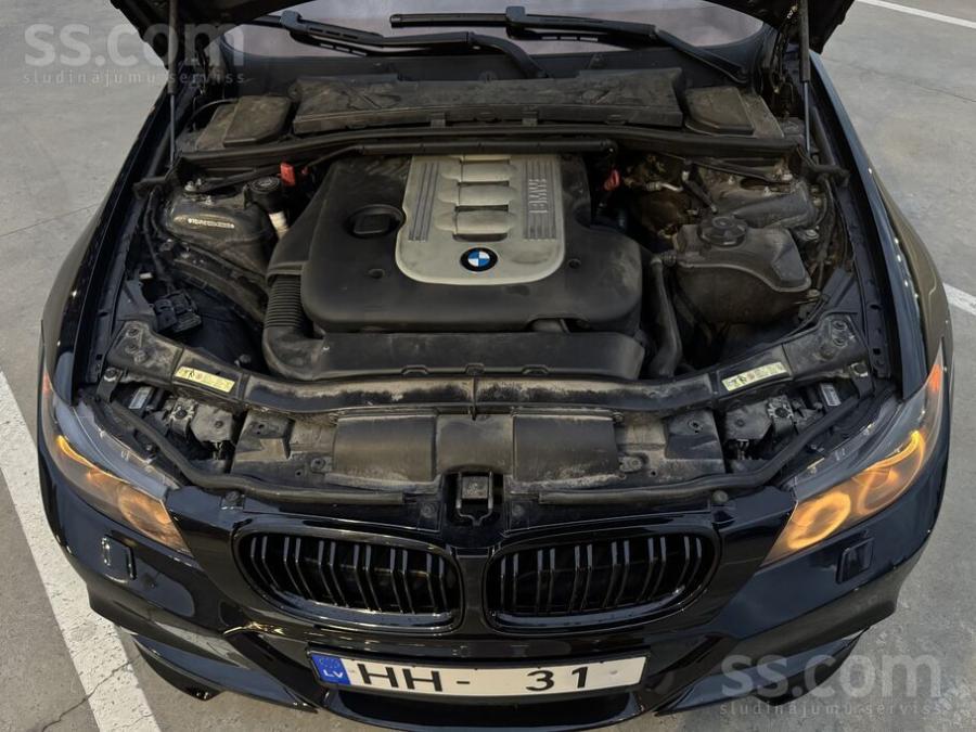 Black BMW 325 2009 in Riga, with an engine capacity of 3.00 L and mileage of 256 thousand km for 9900 €, photo 22 on AUTOMOTO.COM.LV