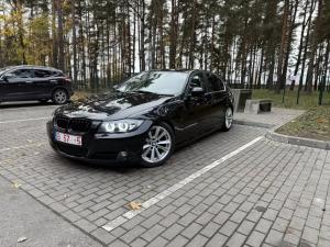 Black BMW 325 2010 in Riga, with an engine capacity of 3.00 L and mileage of 220 thousand km for 2800 €, photo  on AUTOMOTO.COM.LV