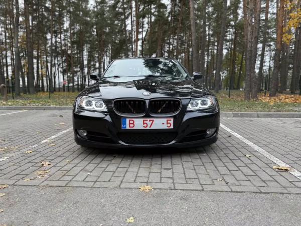 Черный БМВ 325 2010 в Рига, объемом двигателя 3.00 л и пробегом 220 тыс. км за 2800 €, фото 3 на AUTOMOTO.COM.LV