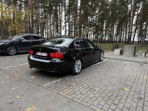 Melns BMW 325 2010 Rīga, ar dzinēja tilpumu 3.00 L un nobraukumu 220 tūkst. km par 2800 €, foto 5 vietnē AUTOMOTO.COM.LV