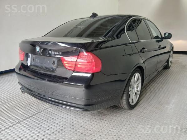 Melns BMW 325 2010 Rīga, ar dzinēja tilpumu 3.00 L un nobraukumu 336 tūkst. km par 7490 €, foto 6 vietnē AUTOMOTO.COM.LV