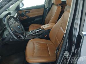 Melns BMW 325 2010 Rīga, ar dzinēja tilpumu 3.00 L un nobraukumu 336 tūkst. km par 7490 €, foto 12 vietnē AUTOMOTO.COM.LV