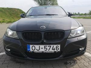 Black BMW 325 2011 in Riga, with an engine capacity of 3.00 L and mileage of 0 thousand km for 7290 €, photo 3 on AUTOMOTO.COM.LV
