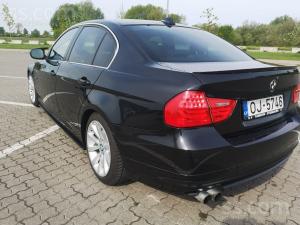 Black BMW 325 2011 in Riga, with an engine capacity of 3.00 L and mileage of 0 thousand km for 7290 €, photo 7 on AUTOMOTO.COM.LV