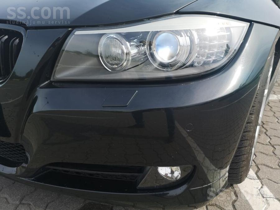 Black BMW 325 2011 in Riga, with an engine capacity of 3.00 L and mileage of 0 thousand km for 7290 €, photo 11 on AUTOMOTO.COM.LV