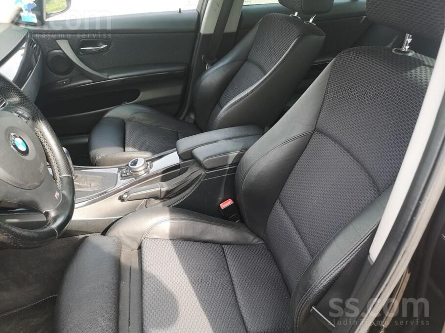 Black BMW 325 2011 in Riga, with an engine capacity of 3.00 L and mileage of 0 thousand km for 7290 €, photo 16 on AUTOMOTO.COM.LV