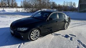 Melns BMW 325 2011 Aizkraukle, ar dzinēja tilpumu 3.00 L un nobraukumu 229 tūkst. km par 8000 €, foto  vietnē AUTOMOTO.COM.LV