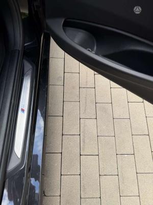 Black BMW 325 2017 in Vilnius, with an engine capacity of 2.00 L and mileage of 227 thousand km for 17000 €, photo 12 on AUTOMOTO.COM.LV
